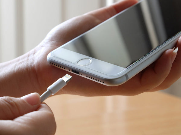 Properly Charging your Cell Phone Battery - Chargetech